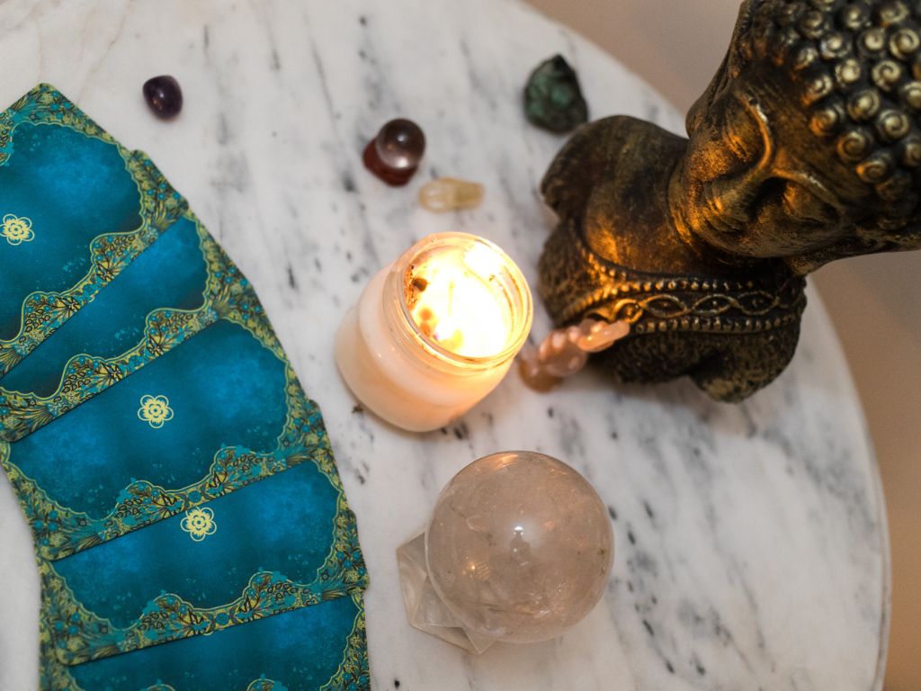 Oracle vs Tarot vs Angel: Which Card Reading is Best? | Psychic Sofa