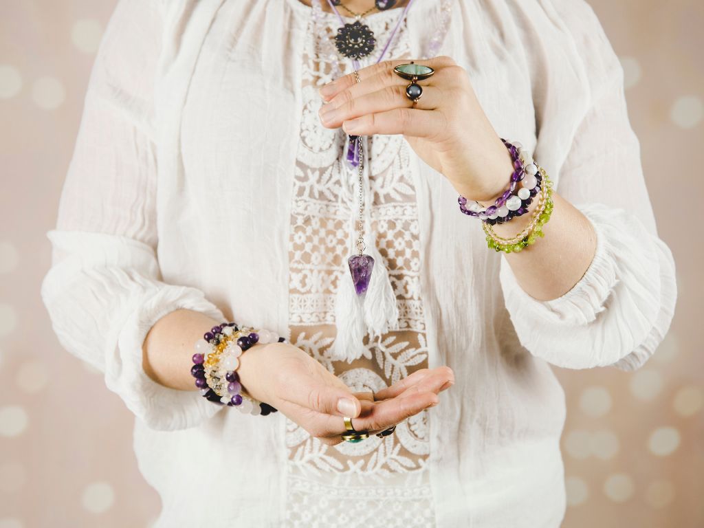 How to Choose a Psychic Reader